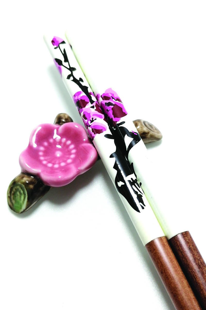 Pink Flower Design Natural Wooden Chopsticks and Holders Dining Set ...